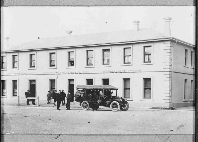 Kurow Hotel, J. J. Spiers proprietor. - Culture Waitaki