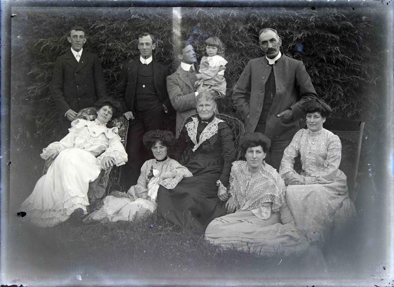 Reverend William Wright and family - Culture Waitaki