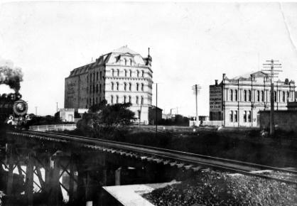 View of Meek's Elevator Building - Culture Waitaki
