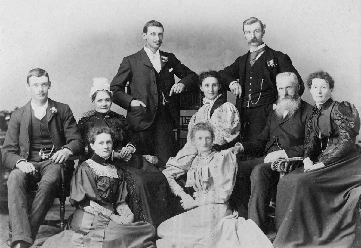 Miller family. - Culture Waitaki